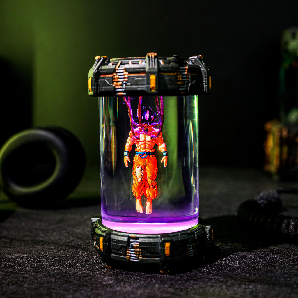 Dragon Ball Goku in a Healing Chamber Lamp – Egoartbyvan