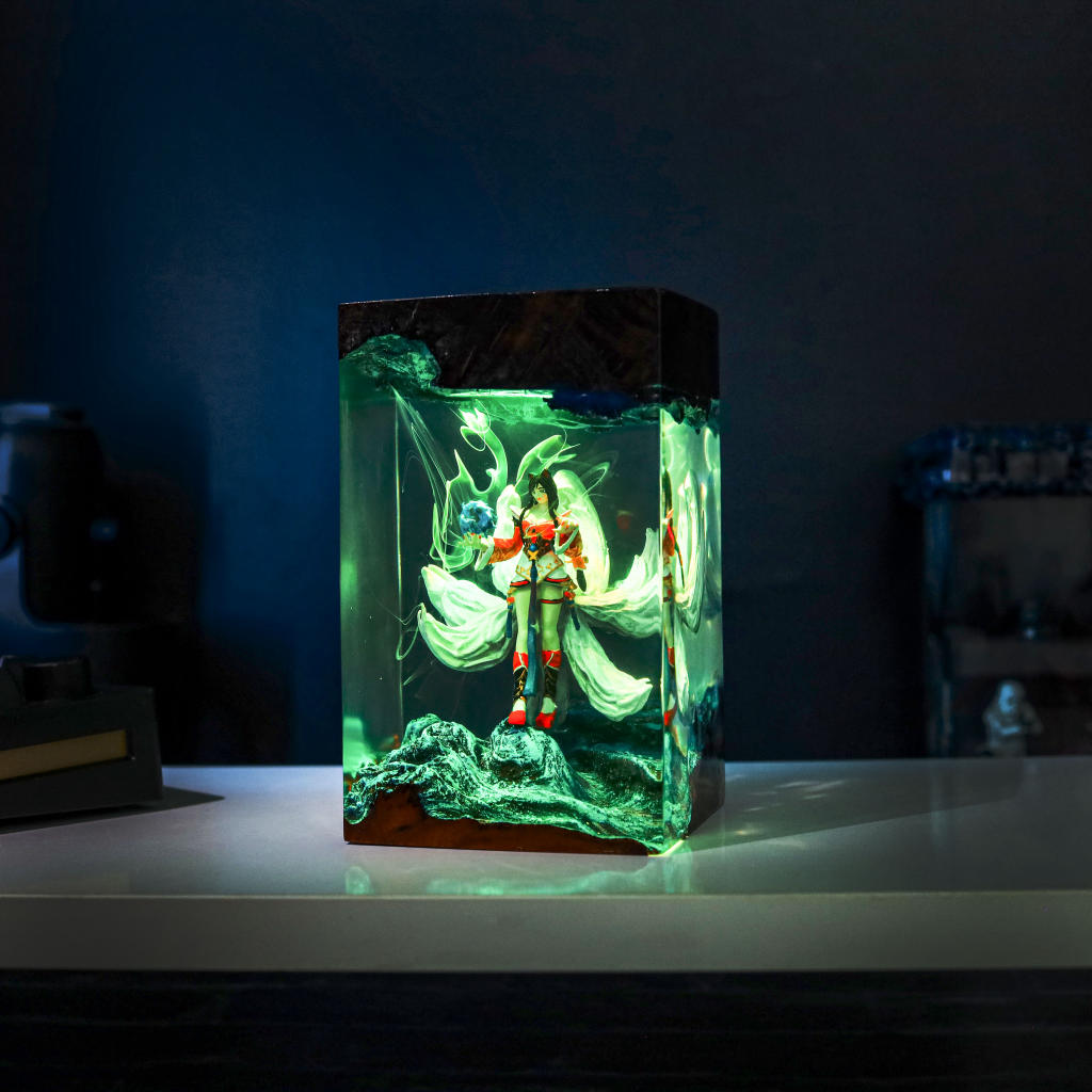 League of Legends Ahri Epoxy Lamp – Egoartbyvan
