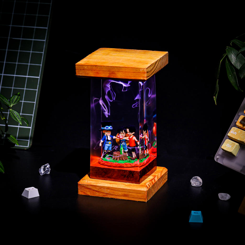 One Piece Luffy, Sabo and Ace Epoxy Lamp – Egoartbyvan