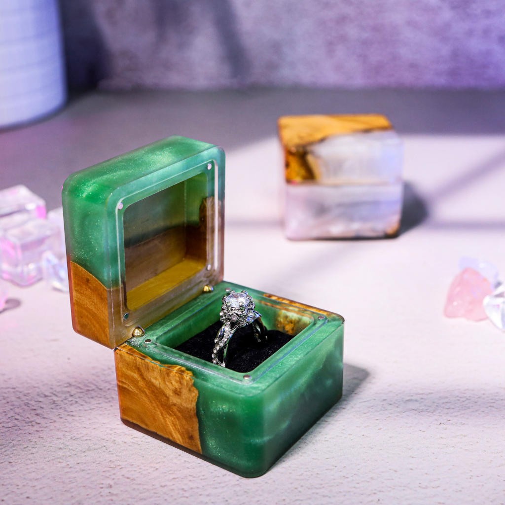 Square Epoxy Resin Engagement Ring Box – Egoartbyvan