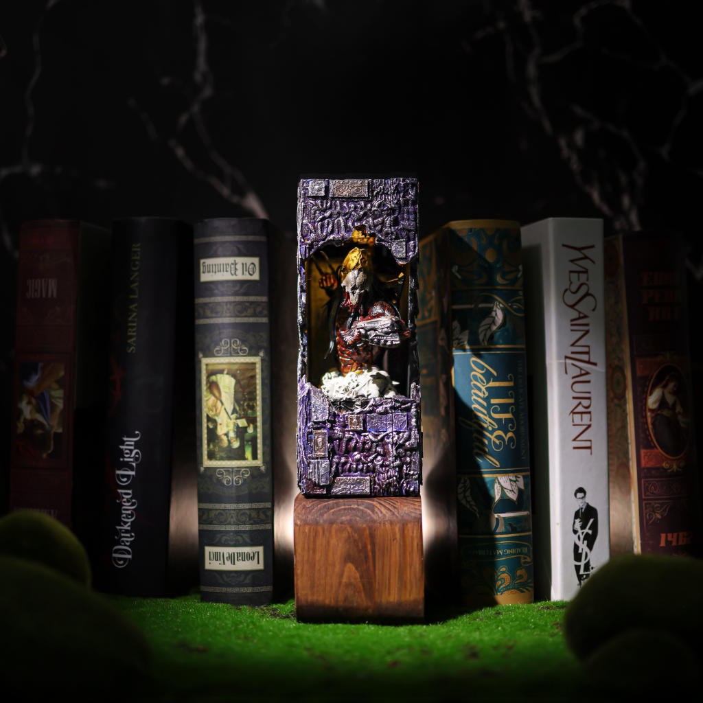 Predator Book Nook – Egoartbyvan