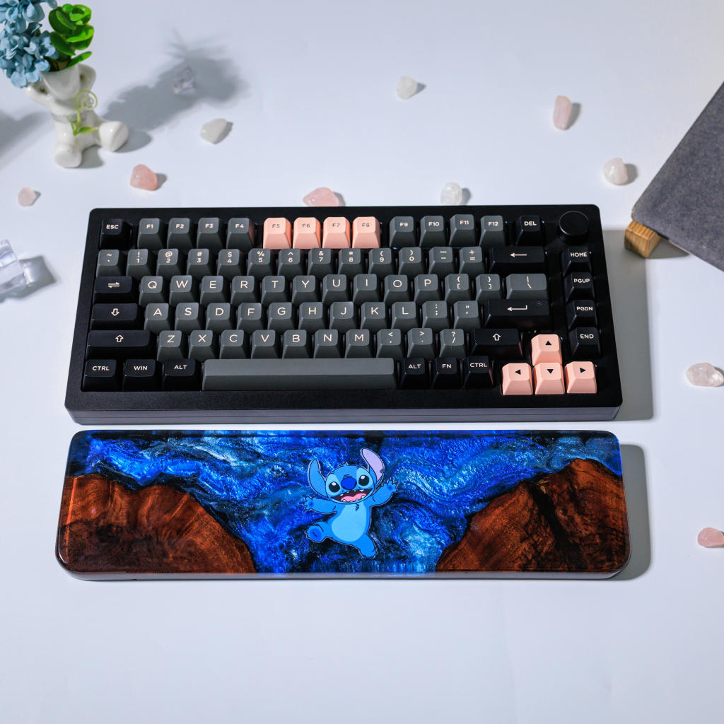 Stitch Keyboard Wrist Rest – Egoartbyvan