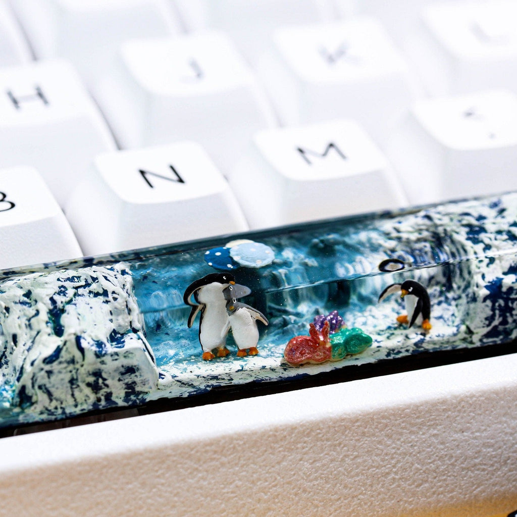 Penguin spacebar keycap – Egoartbyvan